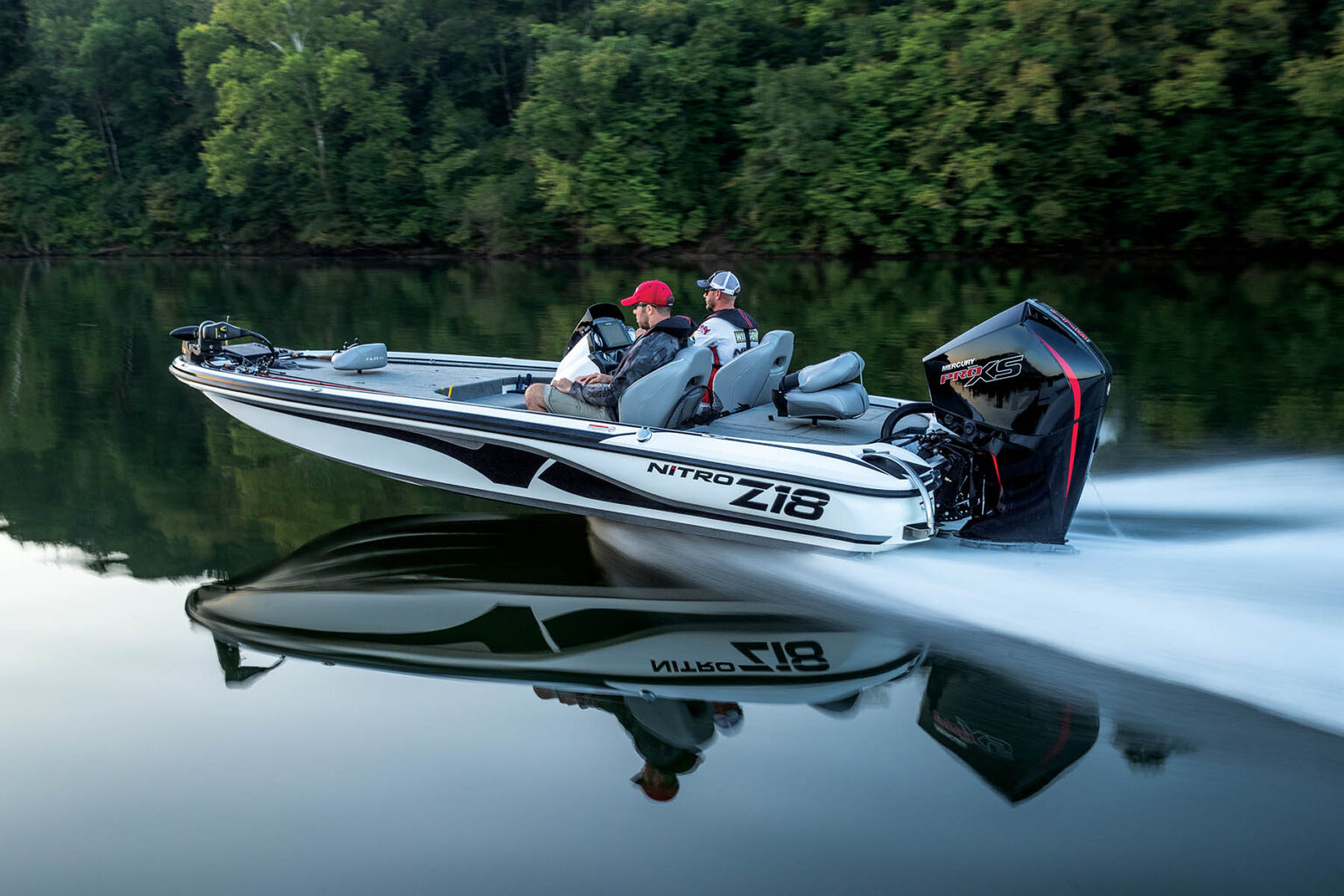 Nitro - Bass Boat Europe